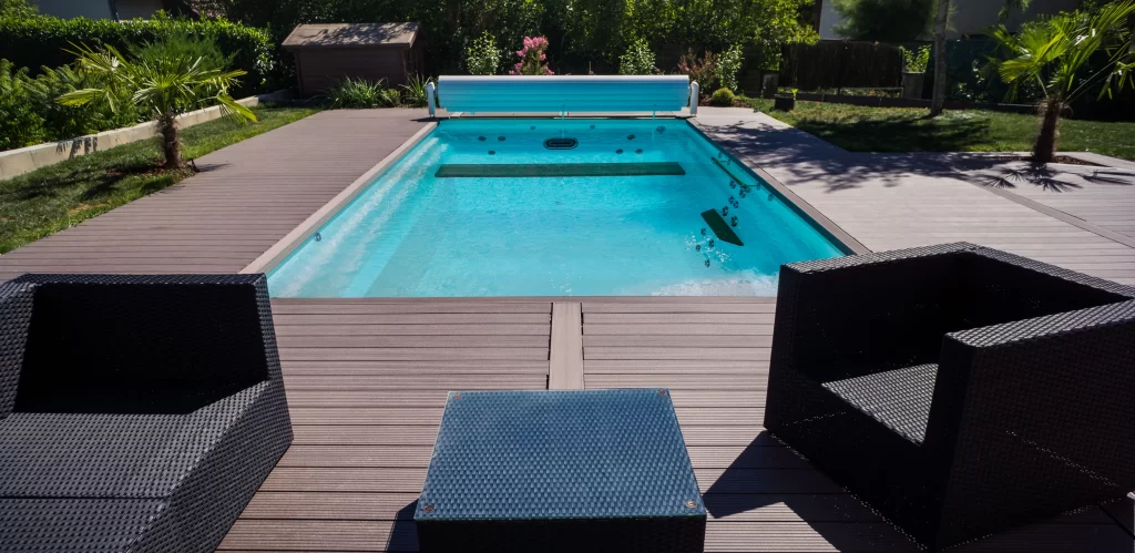 Différences spa de nage et mini piscine spa Aix en Provence